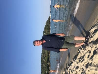 Dating Man Jean Yves 58 Years France 176cm And 69kg