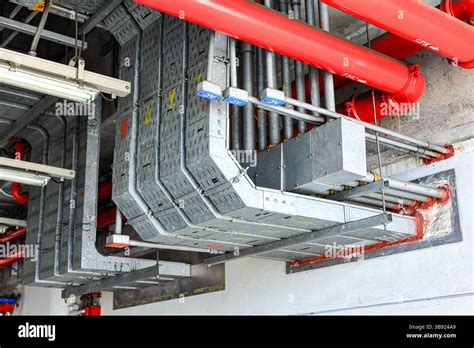 Electrical Steel Pipeline Electrical Cable Wire Way On Wall Cable