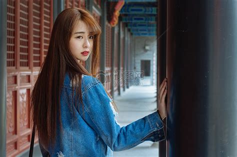 回眸高清图片下载 正版图片500253106 摄图网