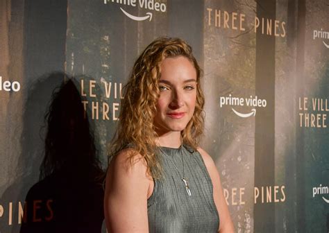 [photos] Tapis Rouge De La Première Mondiale De Three Pines Bp Arts Média