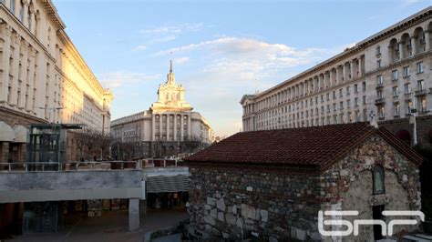 Комисията по енергетика отхвърли ветото на президента върху промените в Закона за ВЕИ От деня