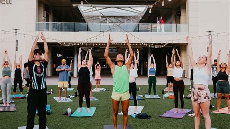 Downtown Summerlin Kicks Off Fitness On The Lawn With Free Classes
