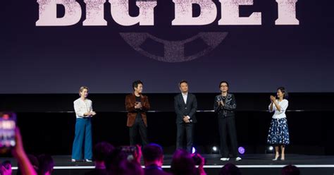 [디즈니 현장] 카지노 허성태 필리핀에서 오징어 게임 덕 본 사연