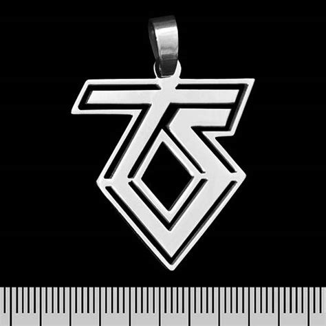 Кулон Twisted Sister Logo Ptsb 127 фигурный Id1473796638 цена