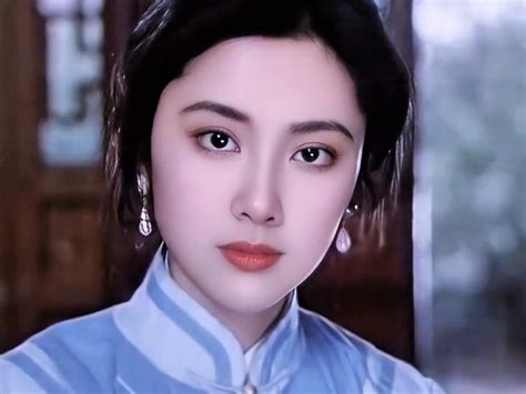 合适的年纪演合适的角色！谁年轻的时候还不是容色倾城？腾讯新闻