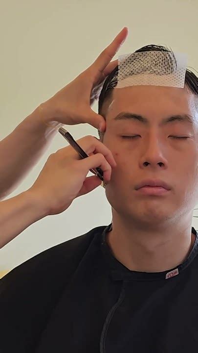 ️이 머리 진짜 시원해 보인다 소리 절로 나오는 스타일사이드파트직모뜨는머리남자머리포마드스타일포마드컷자연스러운머리파주바버샵윤바버yoonbarber