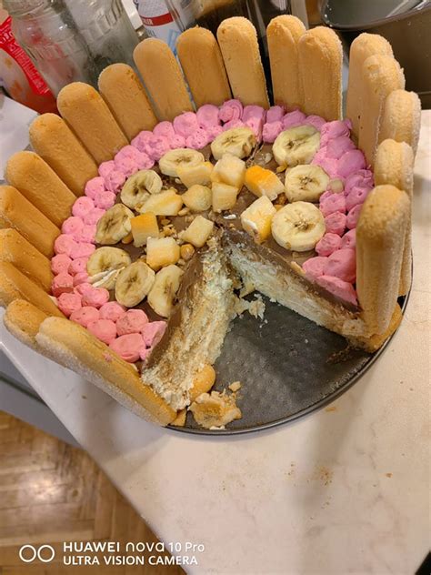 СЛАДКИ ИЗКУШЕНИЯ