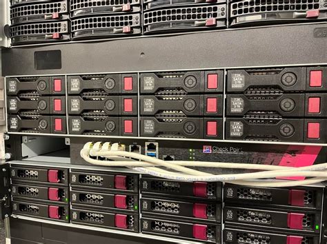 25 Nodes Dashboard 50 Fully Vetted 4 More Nodes Incoming Rstorj