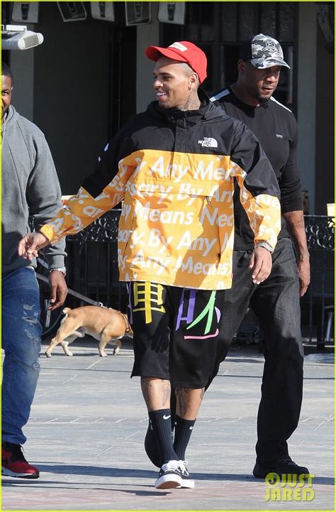 Chris Brown Films New Music Video Announces Documentary Photo 3606646