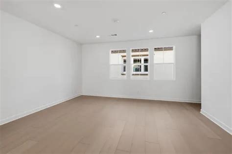 1604 Mountain Laurel Rd San Marcos Ca 92078 ®