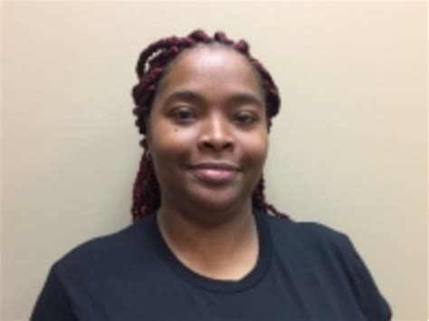 Keisha J Massage Therapist In Joliet Il