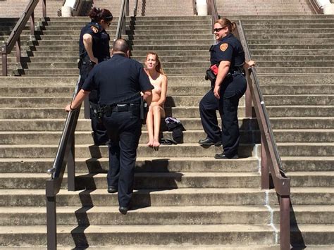 Texas State Student Sits Nearly Nude Outside Library For Art Project On Objectification Of Women