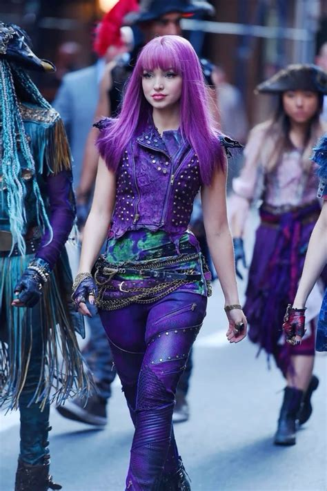Mal • Descendants 2 2017 Descendants Costumes Dove Cameron