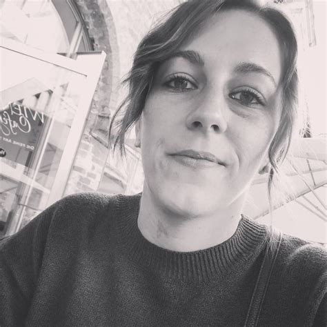 Laura Kalinowski Gesundheits Und Krankenpflegerin