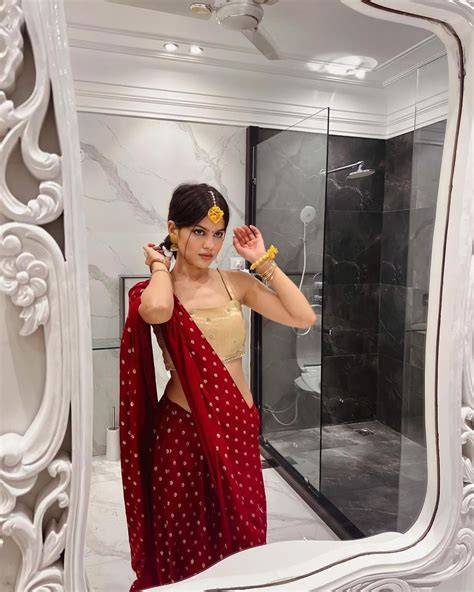 Riddhi Pandya On Instagram What A Time💃🏻