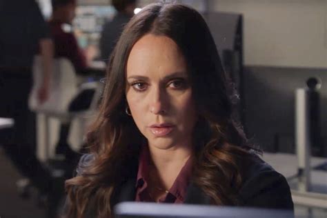 9 1 1s Jennifer Love Hewitt Says Maddie Will Have Severe Trust Issues