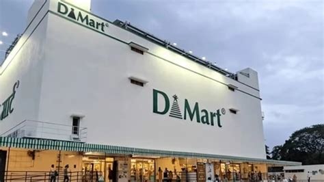 Swot Analysis Of Dmart The Business Scroll