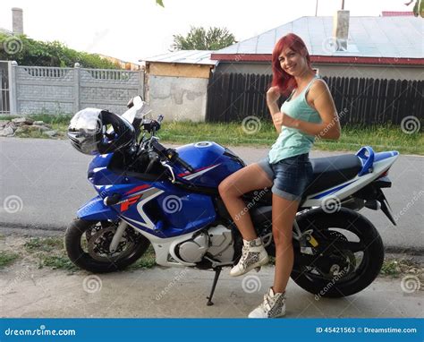 Avalia O Suzuki Gsx F Zavier