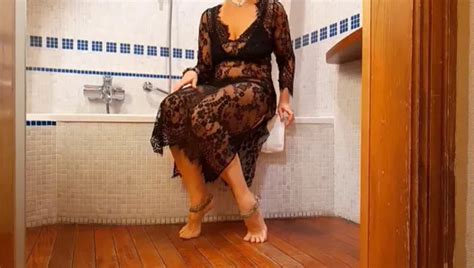 팬티 스타킹을 입은 Selena의 저녁 섹스 게임 xHamster