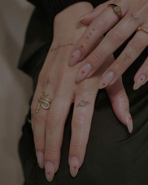From Dainty To Daring 21 Cute Finger Tattoo Ideas To Try