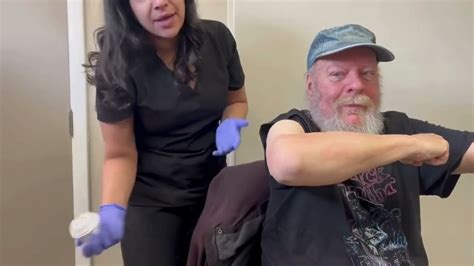 How To Insert The Dexcom G7 Sensor Step By Step Guide Youtube