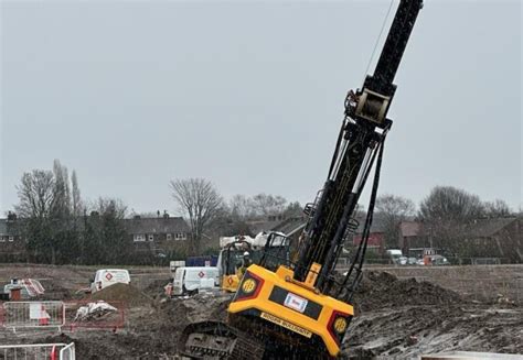 Stricken Roger Bullivant Piling Rig Rescued Construction Enquirer News