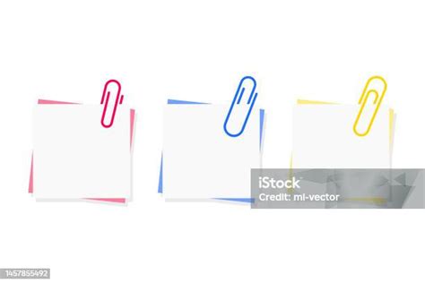 종이 클립 다채로운 스티커 메모와 핀의 집합입니다 빈 메모지가 있는 컬러 클립 흰색 배경에 격리 메모용 템플릿입니다 벡터 일러스트 레이 션 접착식 메모지에 대한 스톡 벡터