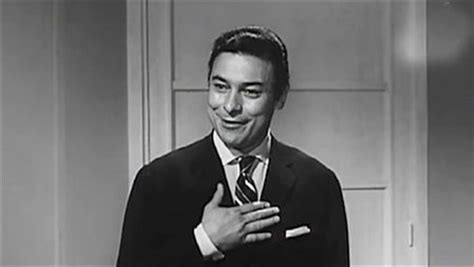 أبرز أفلام أحمد رمزي المأخوذة من روايات في ذكرى ميلاده