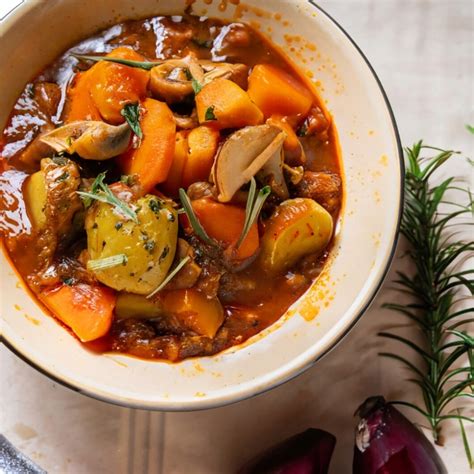 Vegan Beef Stew Recipe A Delicious Classic For Cozy Evenings