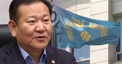 특보 ‘이상민 사의 수용에야 ‘여전히 인사권 행사·여 수동적 처리”