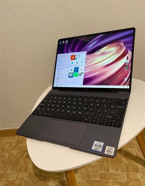 Офісний ультрабук Huawei MateBook 13 i5-10210U 8/512: 30 000 грн ...