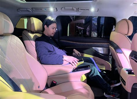 Empat Fakta Denza D9 Harga Mobil Listrik Ini Bikin Alphard Ketar Ketir