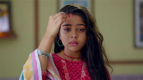 Watch Faltu S1 Episode 76 On Jiohotstar