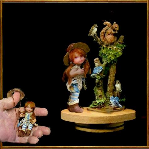 112 Poseable Dolls Vicmarart