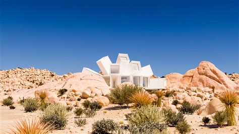 Splayed Shipping Containers Form Joshua Tree Residence By James Whitaker