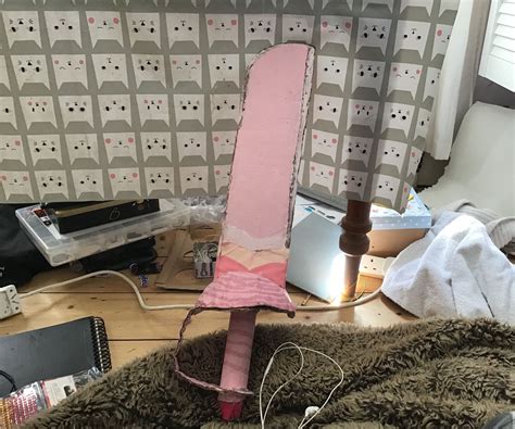 Steven Universe Sword 6 Steps Instructables