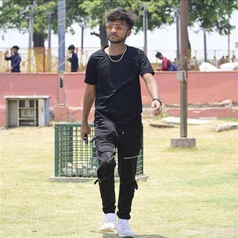 Mrinal Singh Youtube