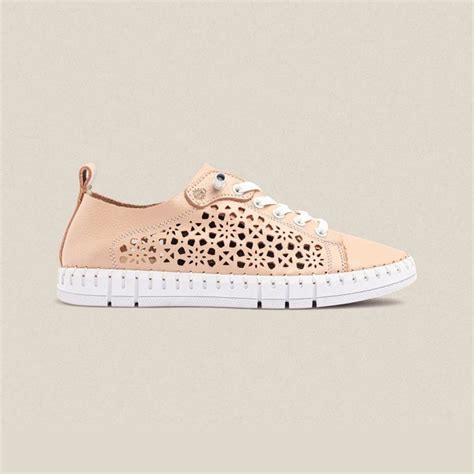 Sneaker Lou Shoes Women Shoes Sneaker 2026