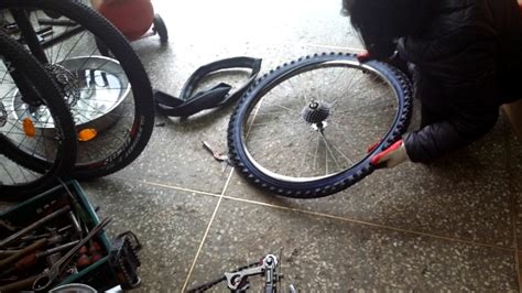 유사산악용 자전거 변속기기어 타이어 교체