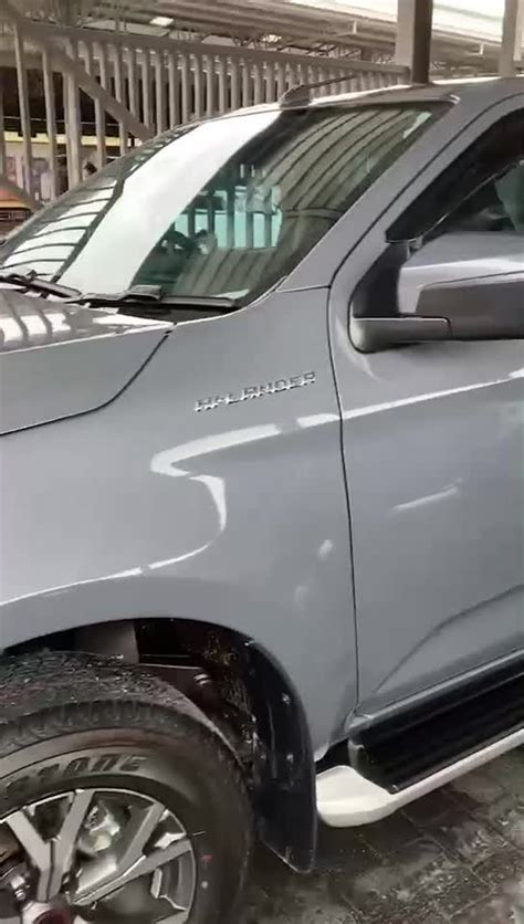 4 ประตูยกสูง Zp สีเทาแลมโบ By อีซูซุบ้านบึง By บุ๋มบุ๋ม