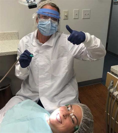 The Right Dental Assistant School For You Dental Staff Institute