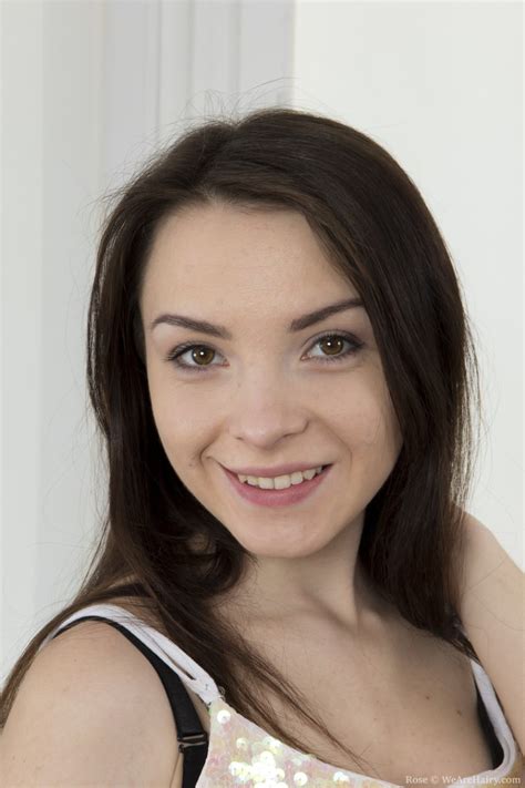 Rose Puts On A Sexy Strip Show And Gets Naked Porno Fotos XXX Fotos Imagens De Sexo