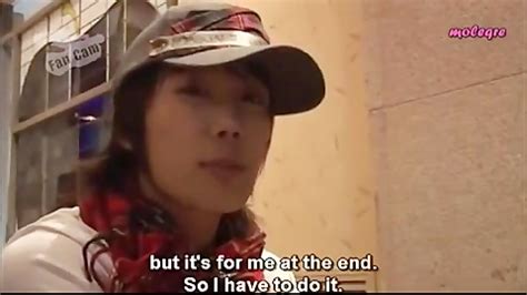 برا تولد یونا ی عزیزم یه دختر خیلی خیلی خوب