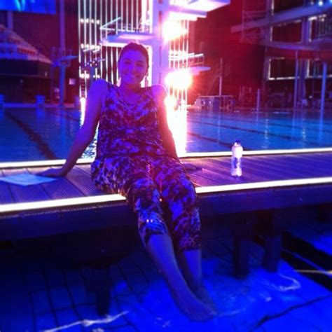 evi hanssen s feet
