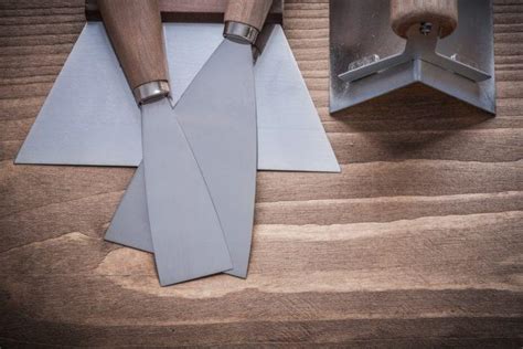 How To Remove Baseboards 7 Ways Repairdaily