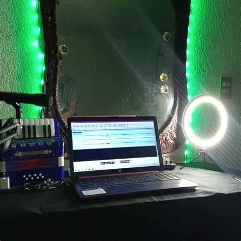 Edwin Hernandez Audio Listen On