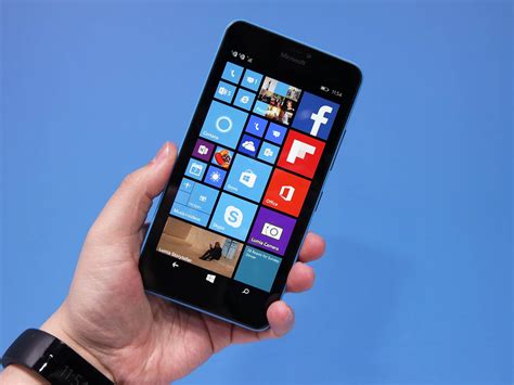 Unlocked Lumia 640 XL gets price cut to $200 at the Microsoft Store ...