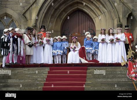 Peebles Uk 21 June 2014 Peebles Beltane Red Letter Day Crowning
