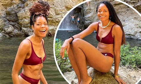 Naomie Harris Hot