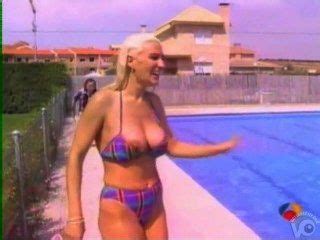 Nip Slip Free Xxx Tubes Look Excite And Delight Nip Slip Porn At Hotntubes Com